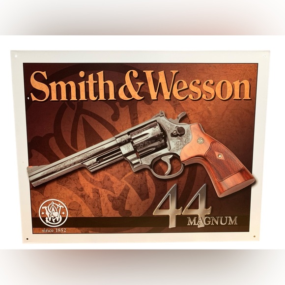 unknown | Wall Decor | Smith Wesson 44 Magnum Tin Sign Beautiful Silk ...